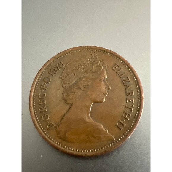 Accents | 1978 Uk Two New Pence Coin Elizabeth Ii Copper Collectible ...